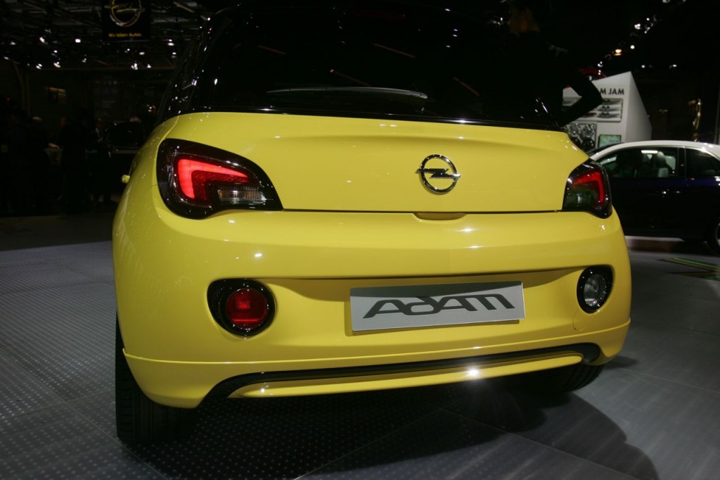 Opel Adam al Salone di Parigi 2012